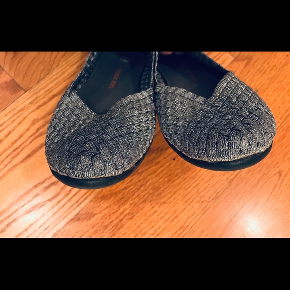 bernie mev. | Shoes | Euc Bernie Mev Flats Gray | Poshmark